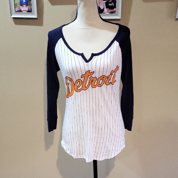 PINK Victoria's Secret | Tops | Victorias Secret Pink Detroit Tigers ...